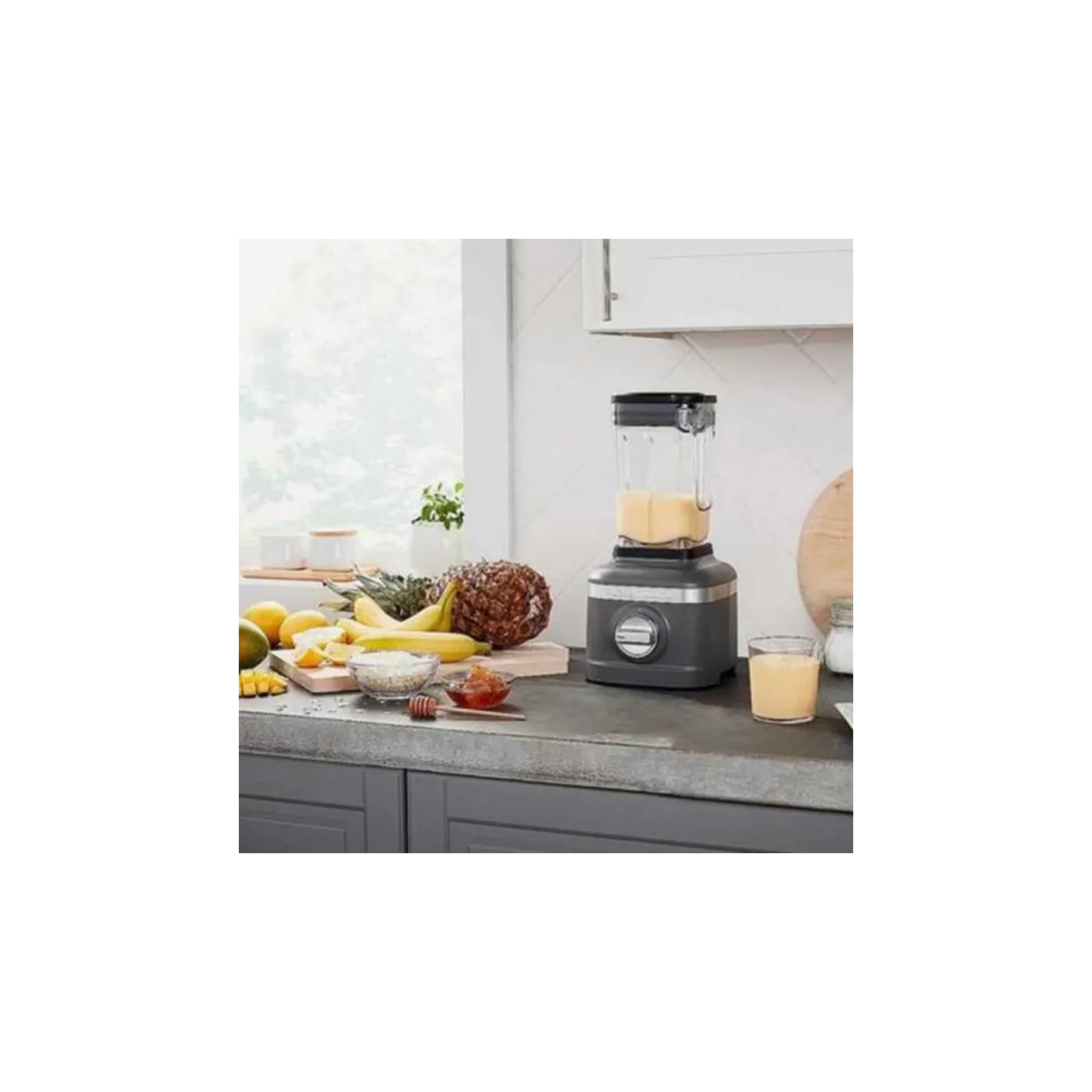 Licuadora de 3 Velocidades para 48 Onzas Color Gris KITCHEN AID KSB1325DG